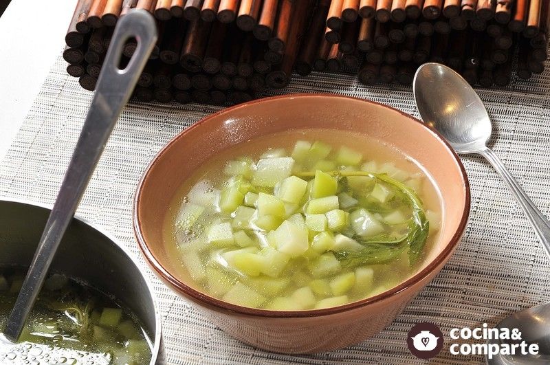 Receta Sopa de chayotes tiernos | CyC
